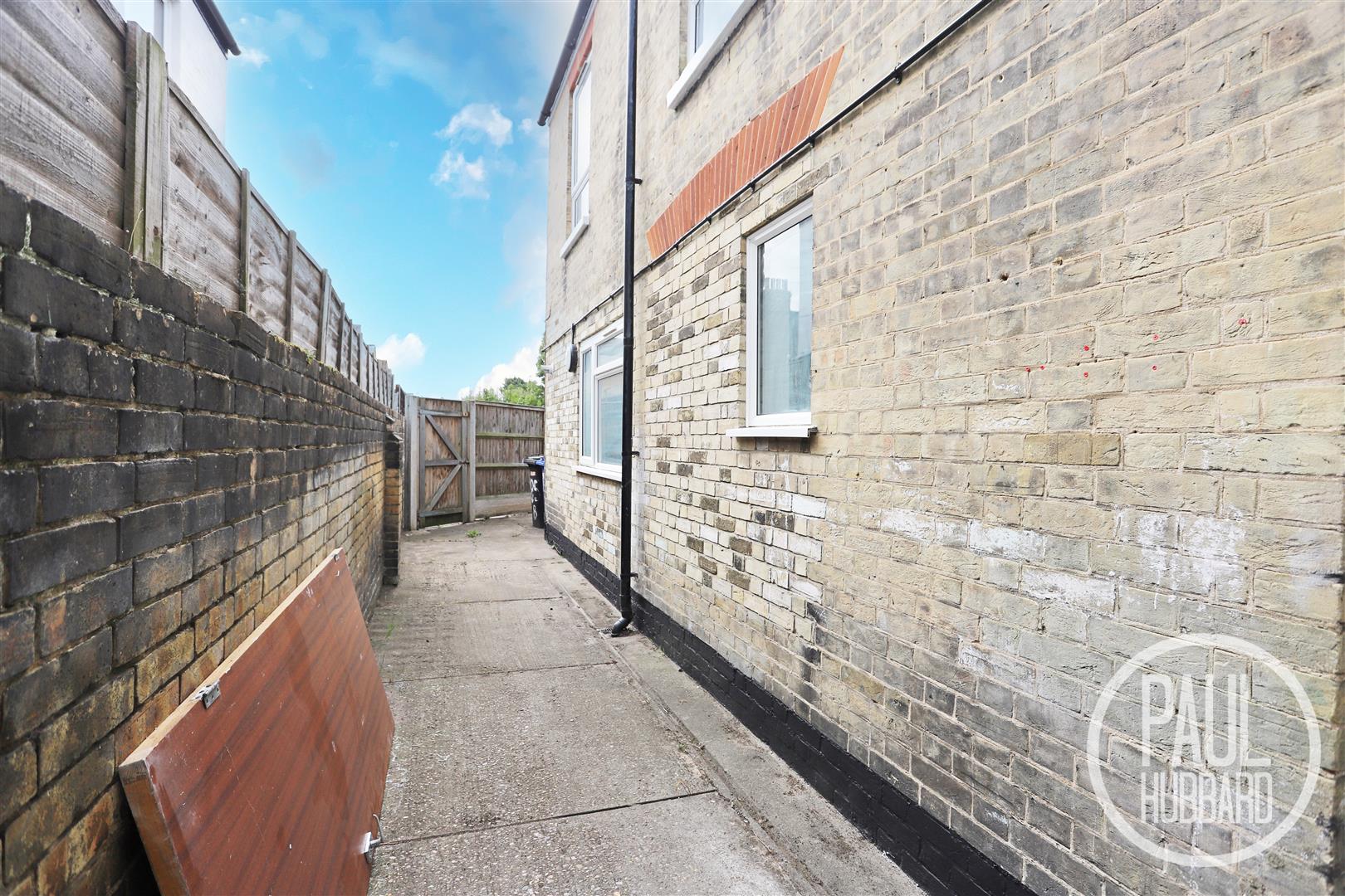 St. Peters Street, Lowestoft, NR32 - Paul Hubbard