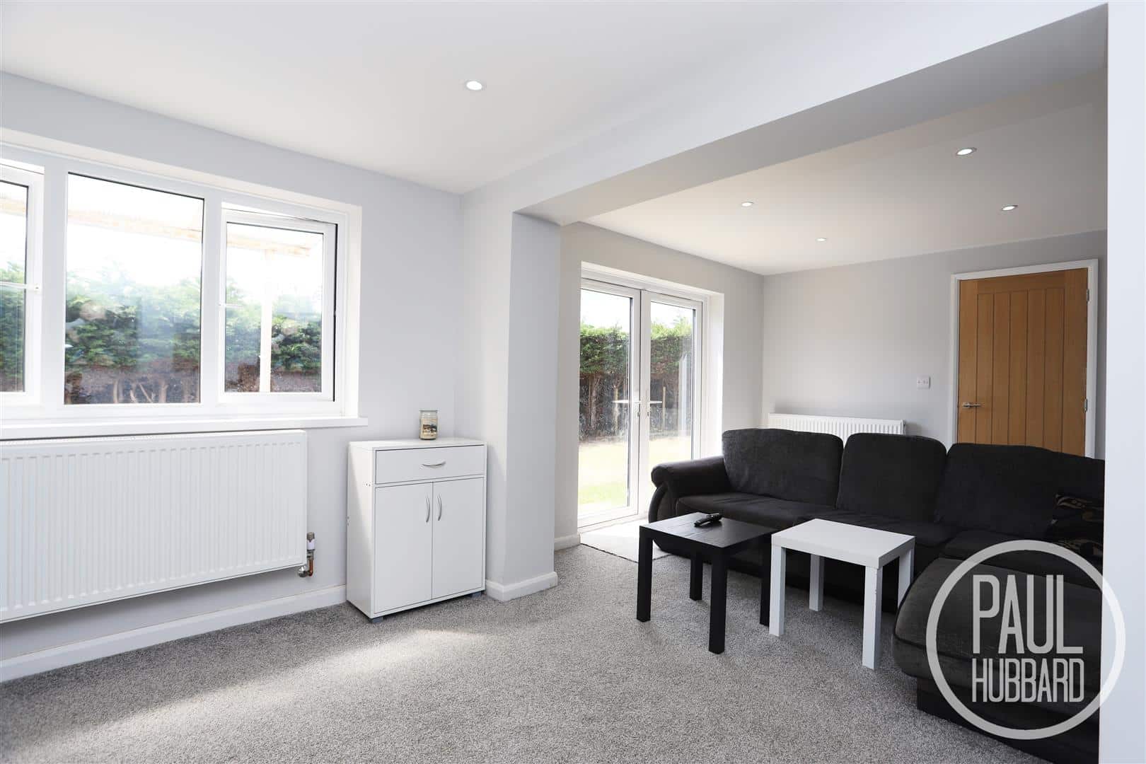 Pound Farm Drive, Oulton, NR32 - Paul Hubbard